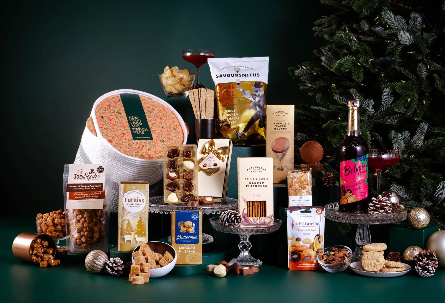 The Secret to Memorable Corporate Christmas Hampers – Peach Hampers